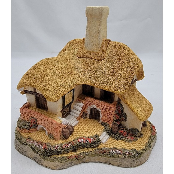 David Winter | Holiday | David Winter Cottages The Black Bees Inn 88 ...